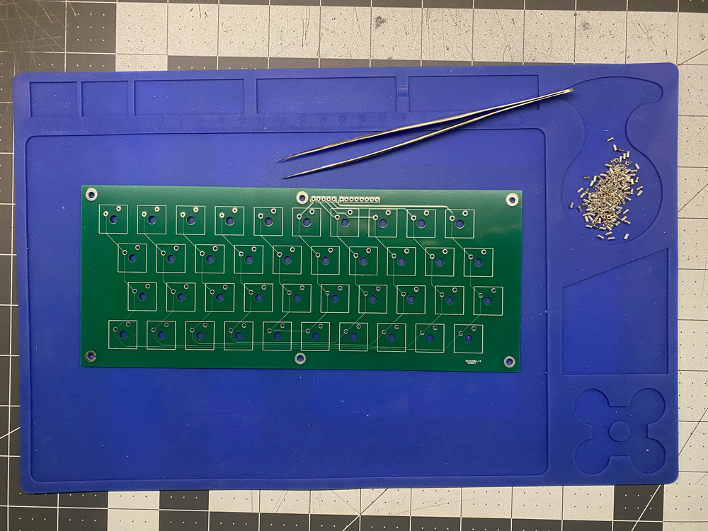 ZX81/TIMEX-SINCLAIR 1000 Custom Mechanical Keyboard Prototype - Part 3